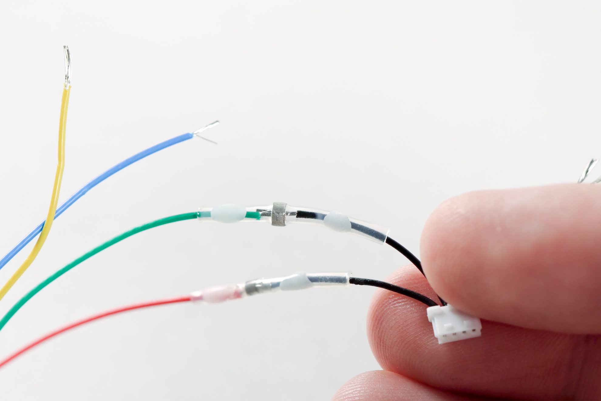 Iron-free Solder Sleeves for making cables shorter or longer